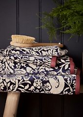 Morris & Co Strawberry Thief Severne Throw | Freemans