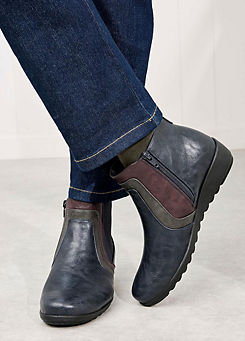 Cotton Traders Clothing & Footwear | Freemans