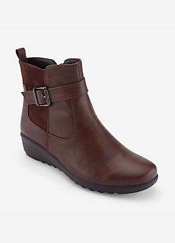 Cotton Traders Clothing & Footwear | Freemans