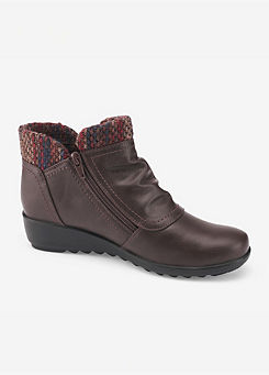 Cotton Traders Clothing & Footwear | Freemans