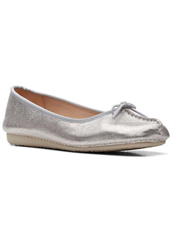 Clarks Ladies Silver Freckle Ice Shoes | Freemans