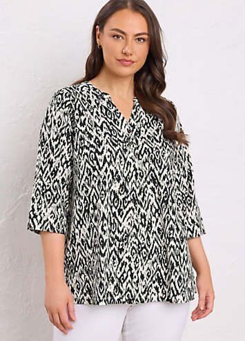 Evans Curve Abstract Print Pleat Front Henley Top | Freemans