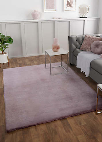 HMC Luxe Faux Fur Rug | Freemans