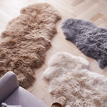 Hanlin Double Sheepskin Rug - 180 x 55 cm | Freemans