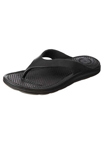 Totes SOLBOUNCE Mens Toe Post Sandals in Black | Freemans