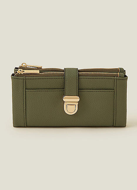 Accessorize wallets store