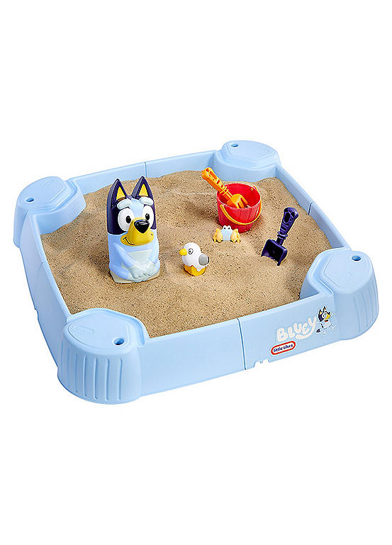 Bluey Beach Day Sandbox | Freemans
