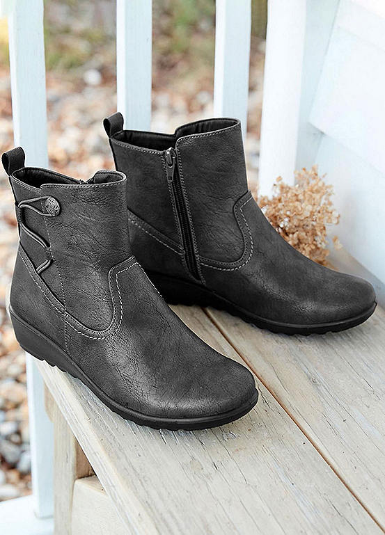 Cotton Traders Flexisole Elasticated Back Boots | Freemans