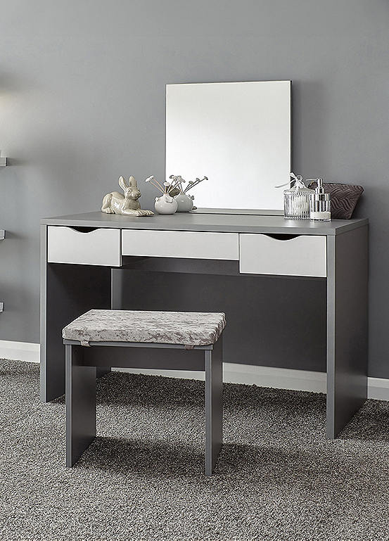 Elizabeth Dressing Table & Stool Set | Freemans
