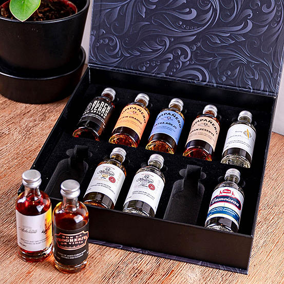 Premium Rum Discovery Pack 10 x 5cl Gift Pack | Freemans