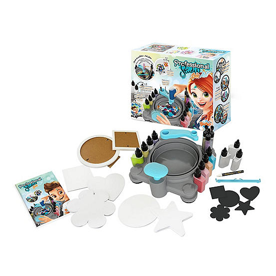 Professional Studio Spin Art | Freemans