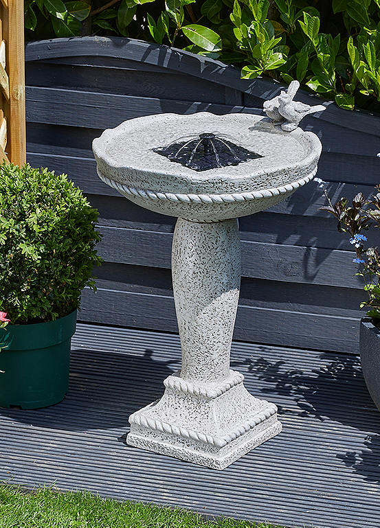 Smart Garden Feathered Friends Water Feature | Freemans