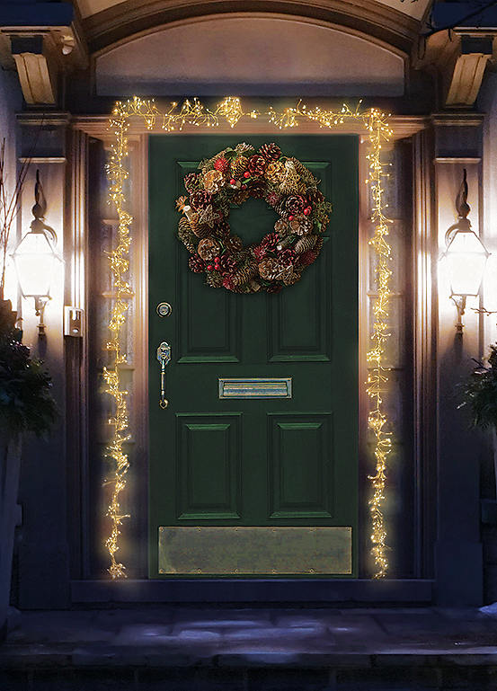 Three Kings Clustered LED Warm White Door Lights | Freemans