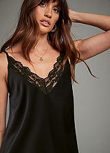 Women's Tops, Shirts & T-Shirts | Freemans